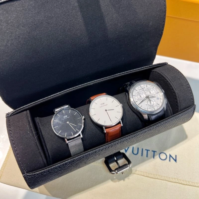 Brand-authenticated Louis Vuitton Watches Boxes