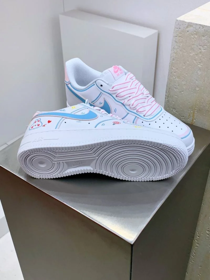 High accuracy Louis Vuitton x Nike Shoes