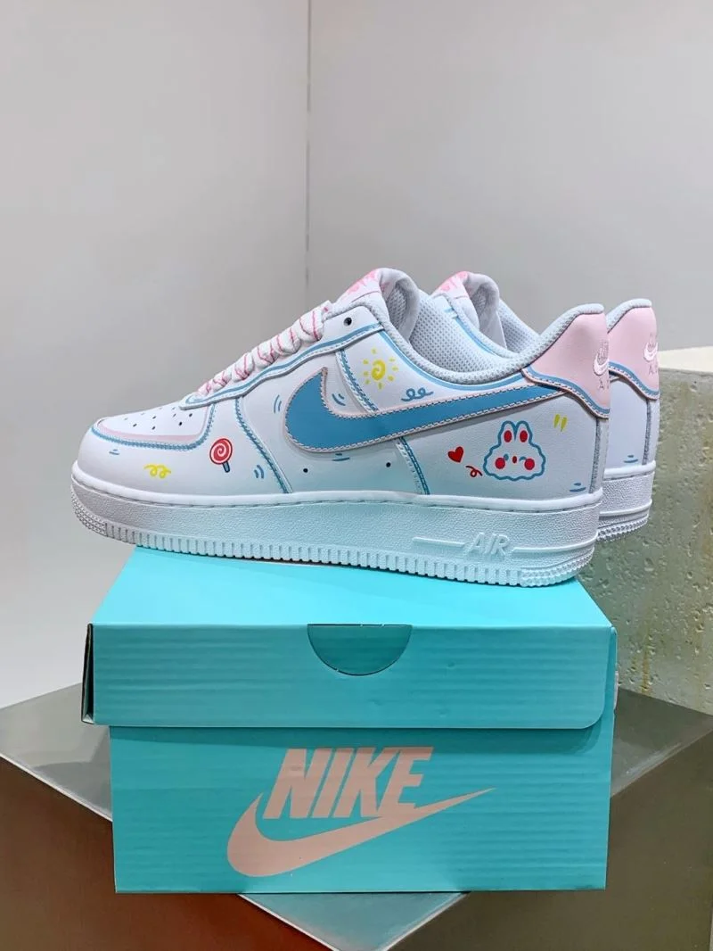 High accuracy Louis Vuitton x Nike Shoes