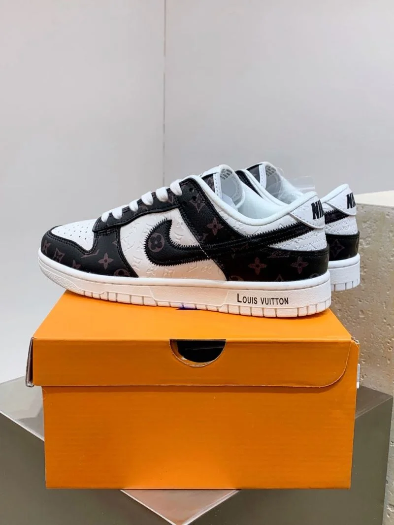 Accurate model Louis Vuitton x Nike Shoes