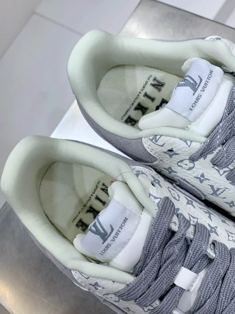 Exact replica Louis Vuitton x Nike Shoes