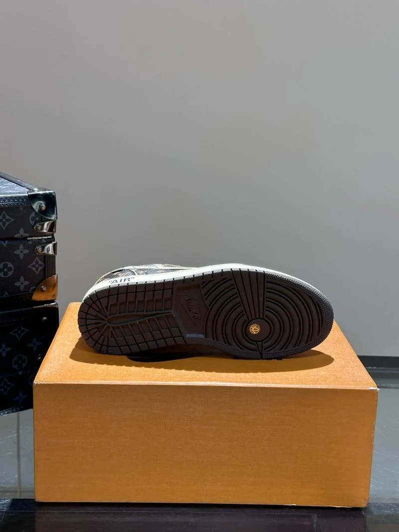 Inexpensive Louis Vuitton x Nike Shoes