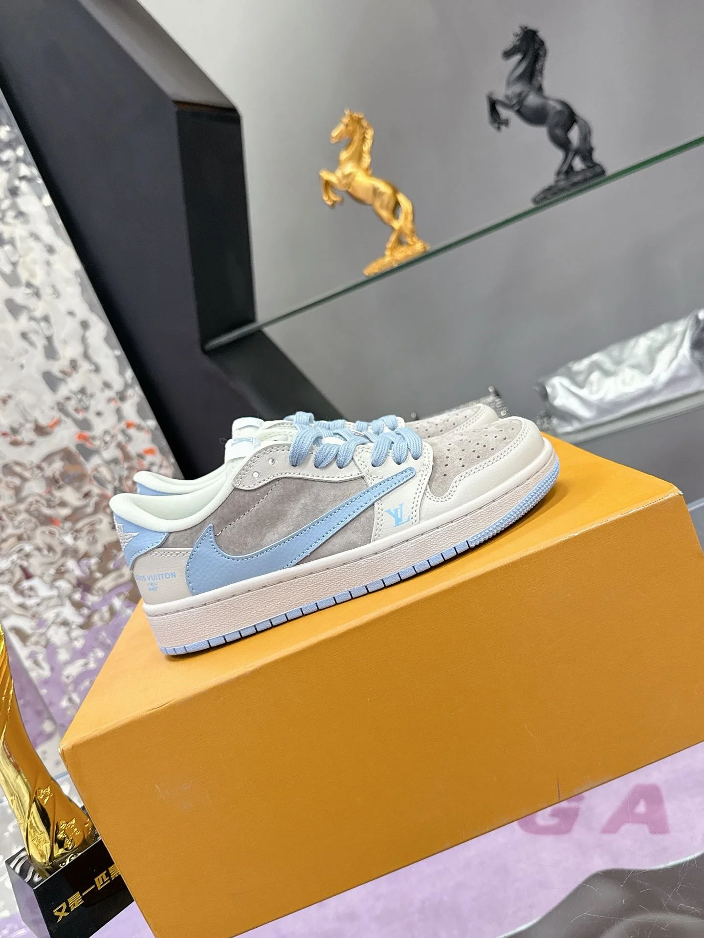 Top match Louis Vuitton x Nike Shoes