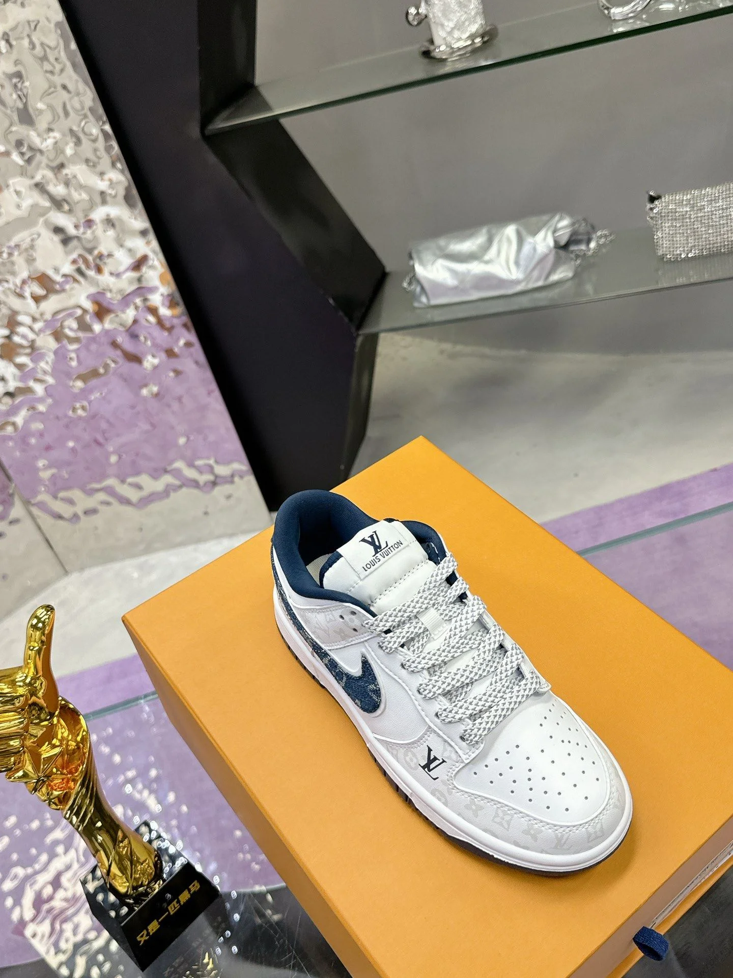 Mirror quality Louis Vuitton x Nike Shoes