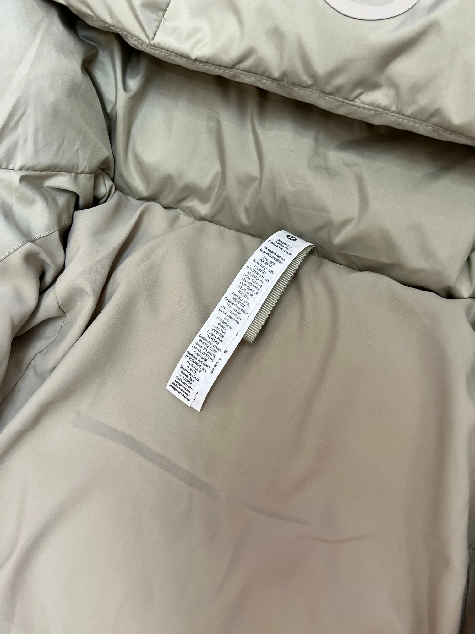High fidelity Lululemon Down Jackets