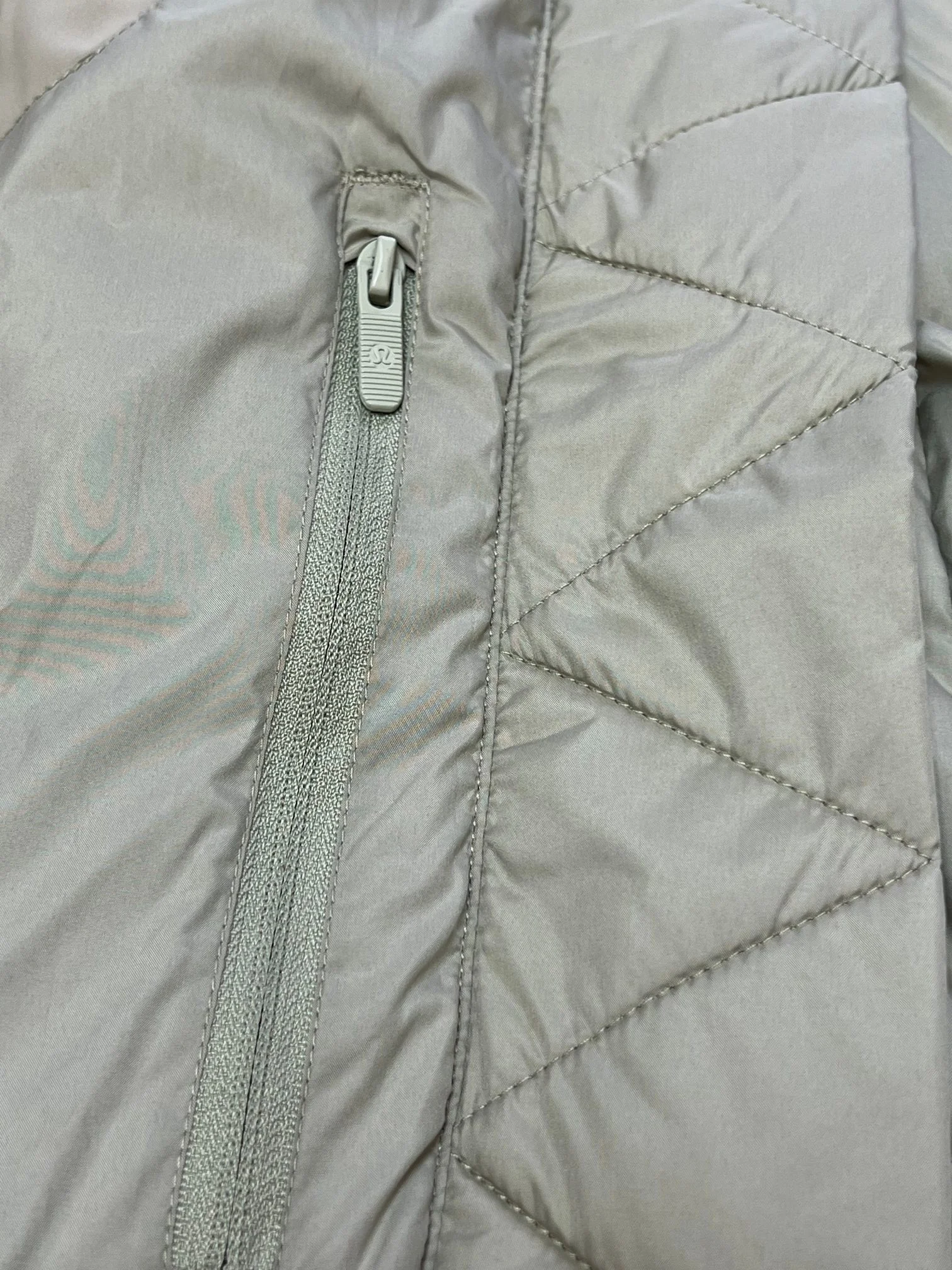 High fidelity Lululemon Down Jackets