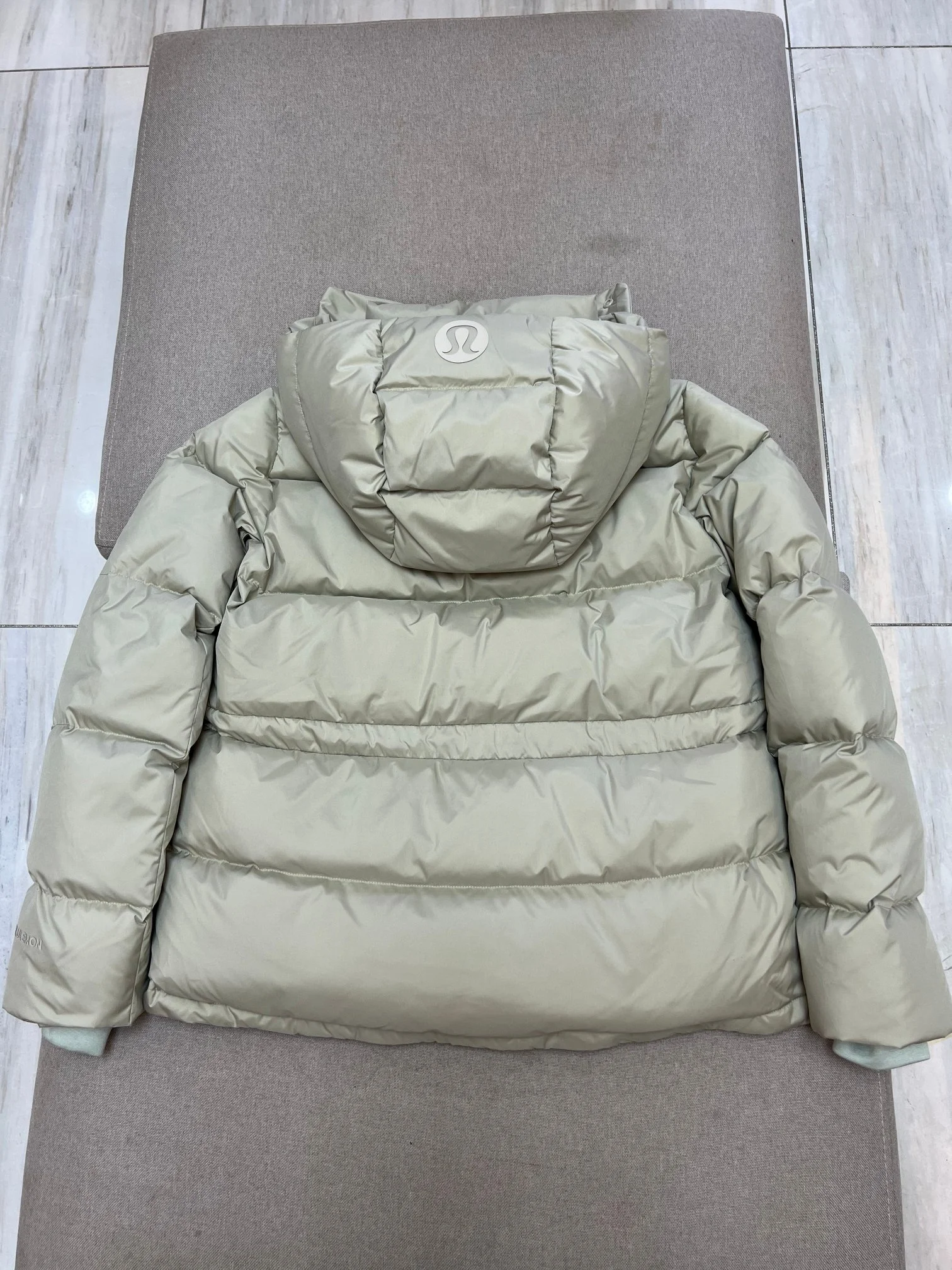 High fidelity Lululemon Down Jackets