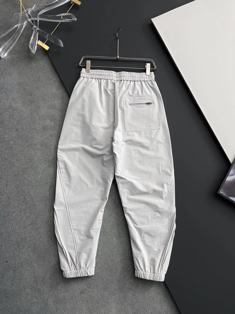 Value-priced Lululemon Long Pants