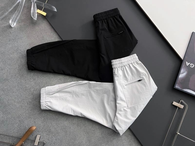 Value-priced Lululemon Long Pants