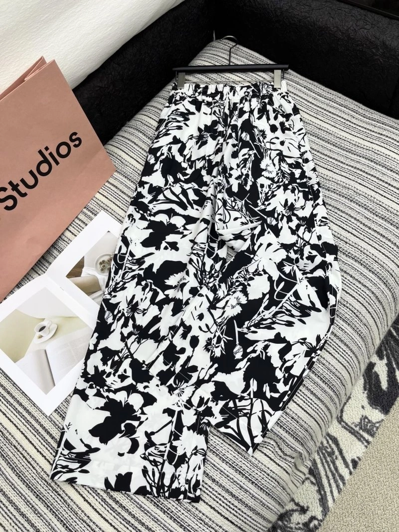 Discounted Lululemon Long Pants