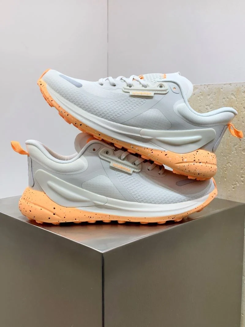Accurate model Lululemon Shoes