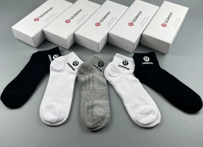 High fidelity Lululemon Socks