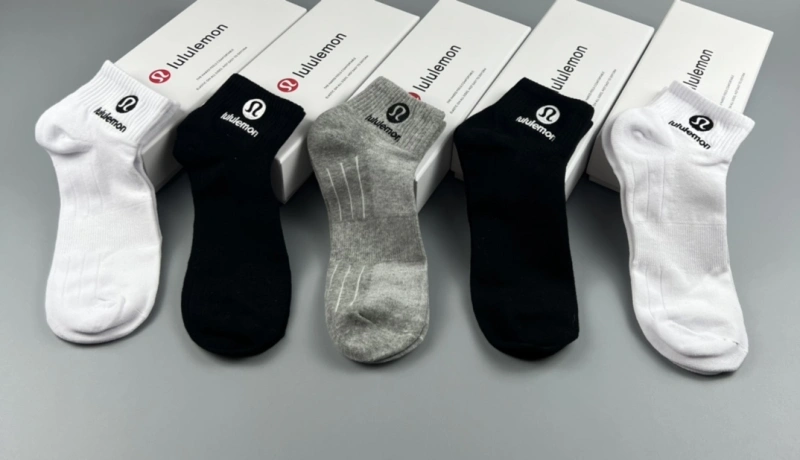 High fidelity Lululemon Socks