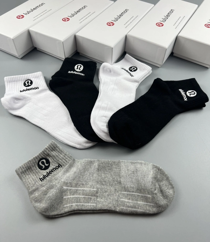 High fidelity Lululemon Socks