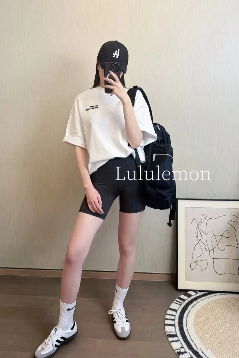 Accurate model Lululemon T-Shirts