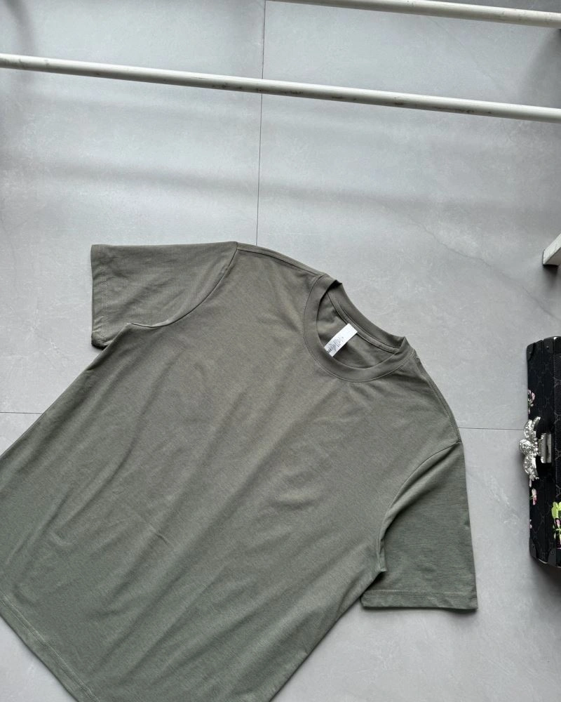 Affordable Lululemon T-Shirts