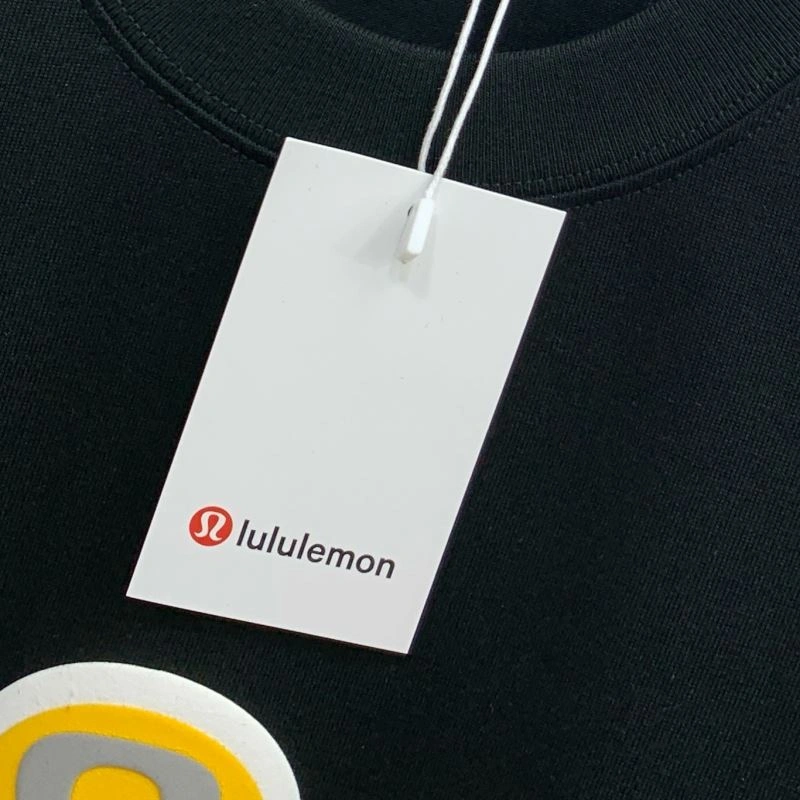 Indistinguishable Lululemon T-Shirts