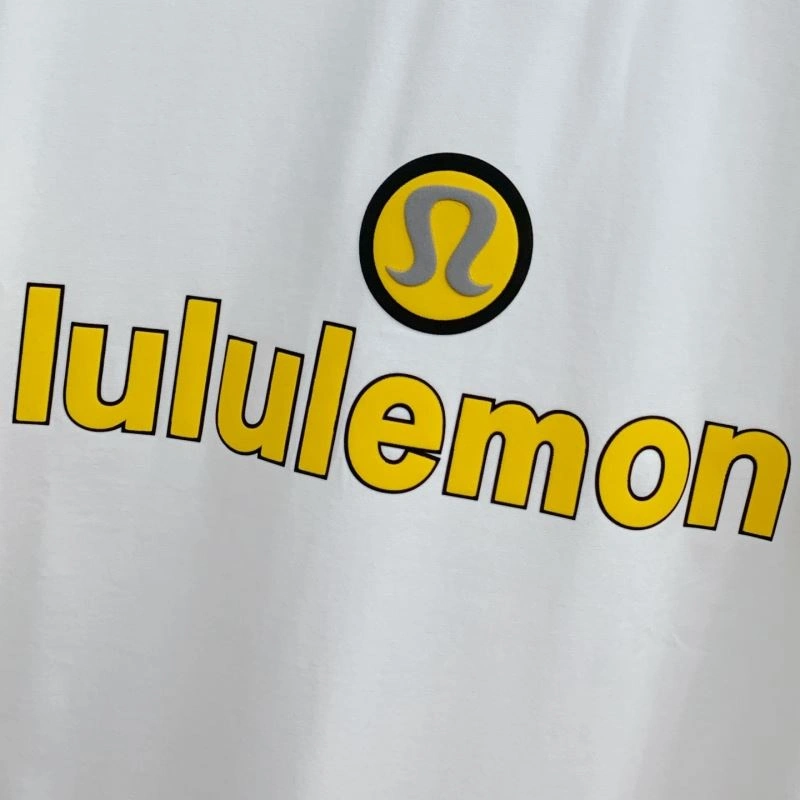 Accurate model Lululemon T-Shirts