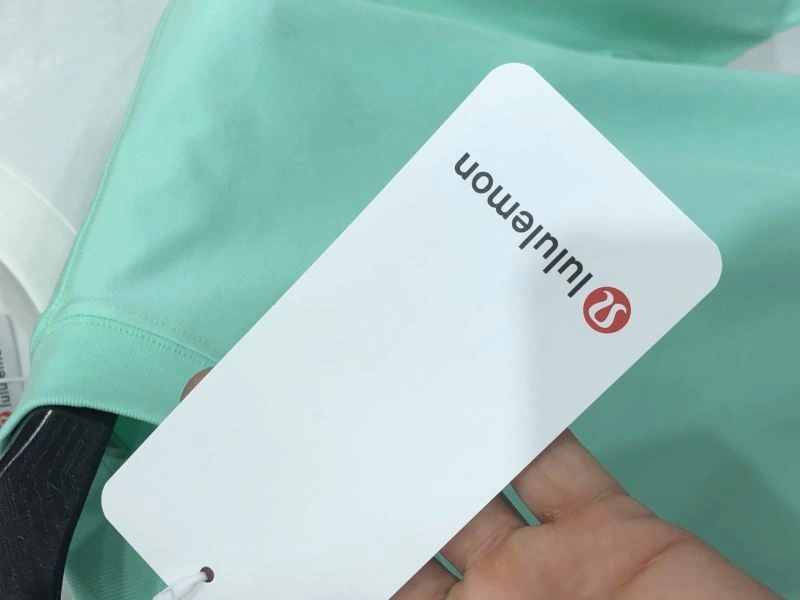 Accurate model Lululemon T-Shirts