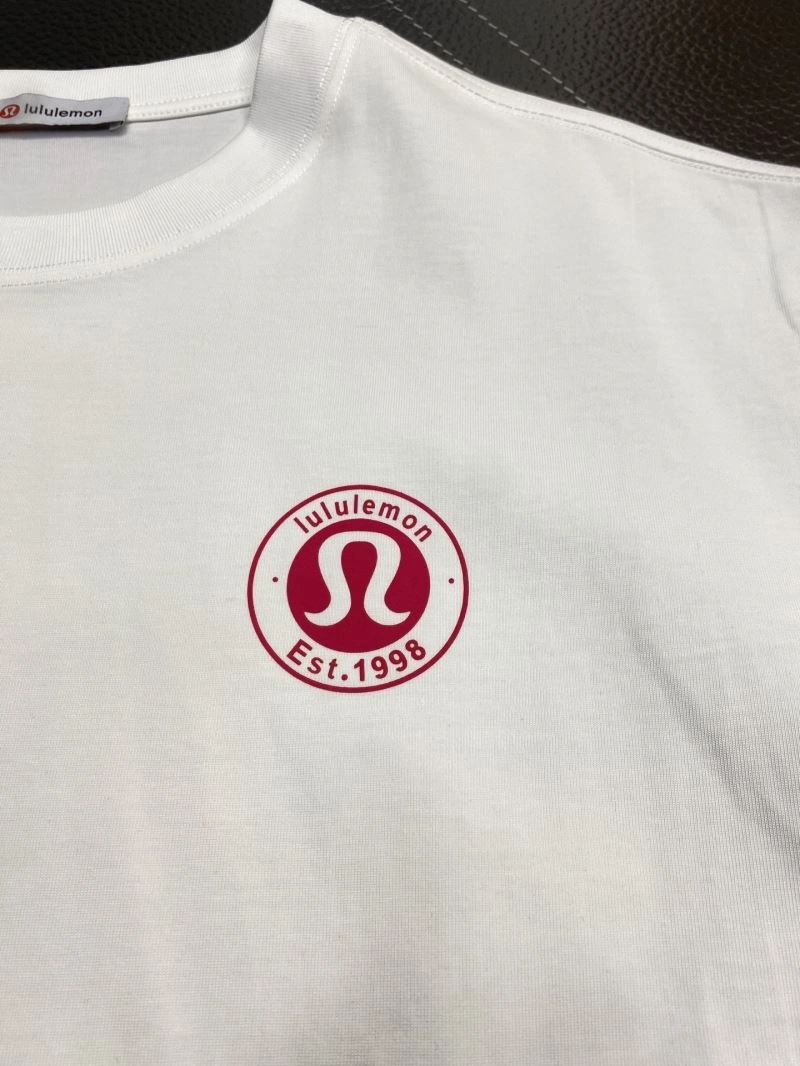 Bargain Lululemon T-Shirts