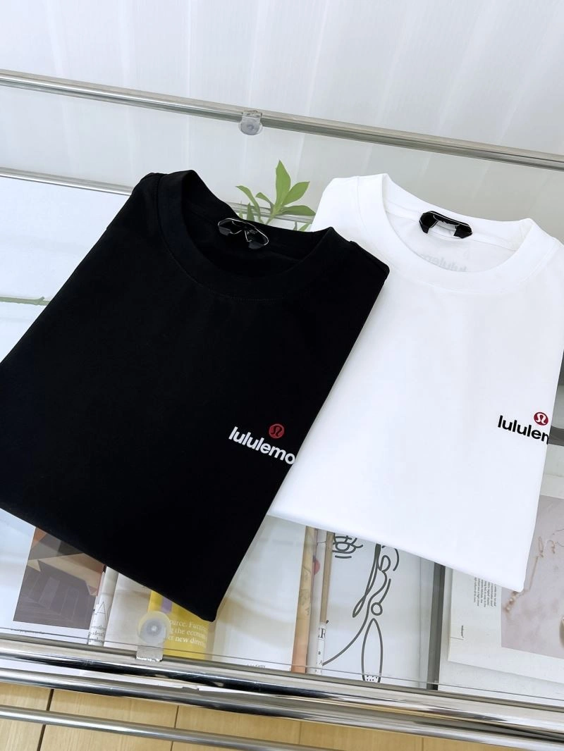 Lululemon T-Shirts