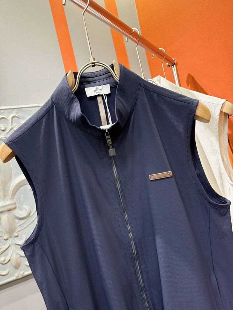 Brand-authenticated Lululemon Vest