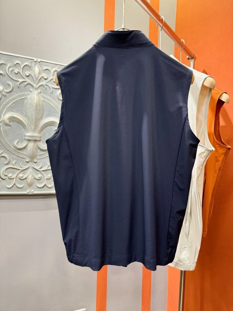Brand-authenticated Lululemon Vest