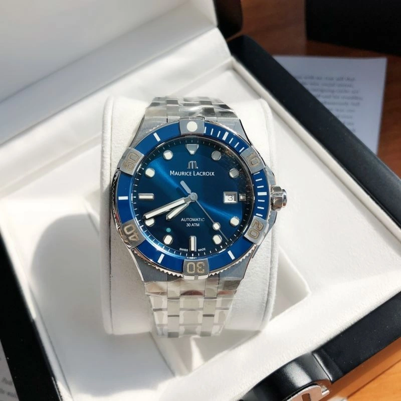 Official MAURICE LACROIC Watches