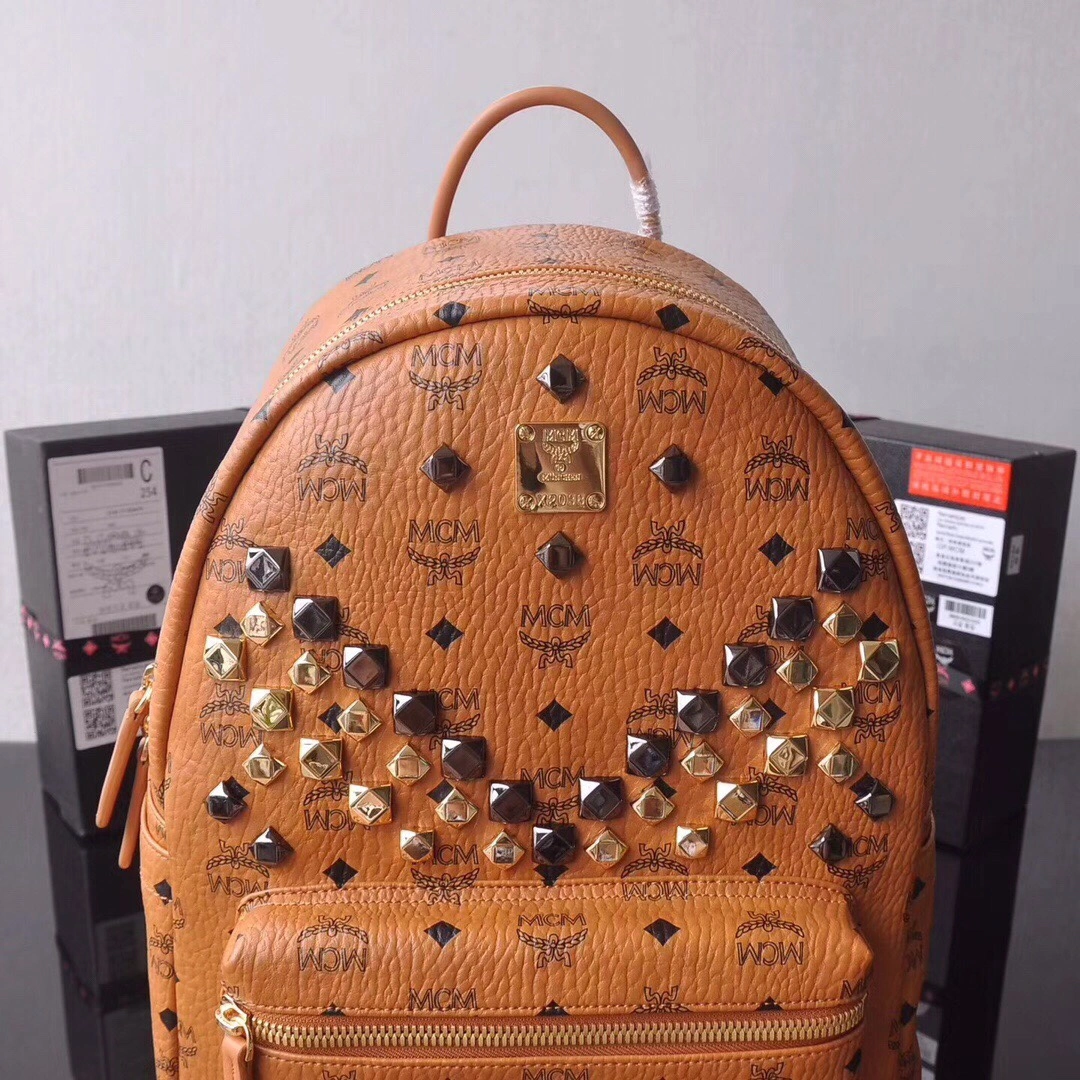 Accurate model MCM Backpacks