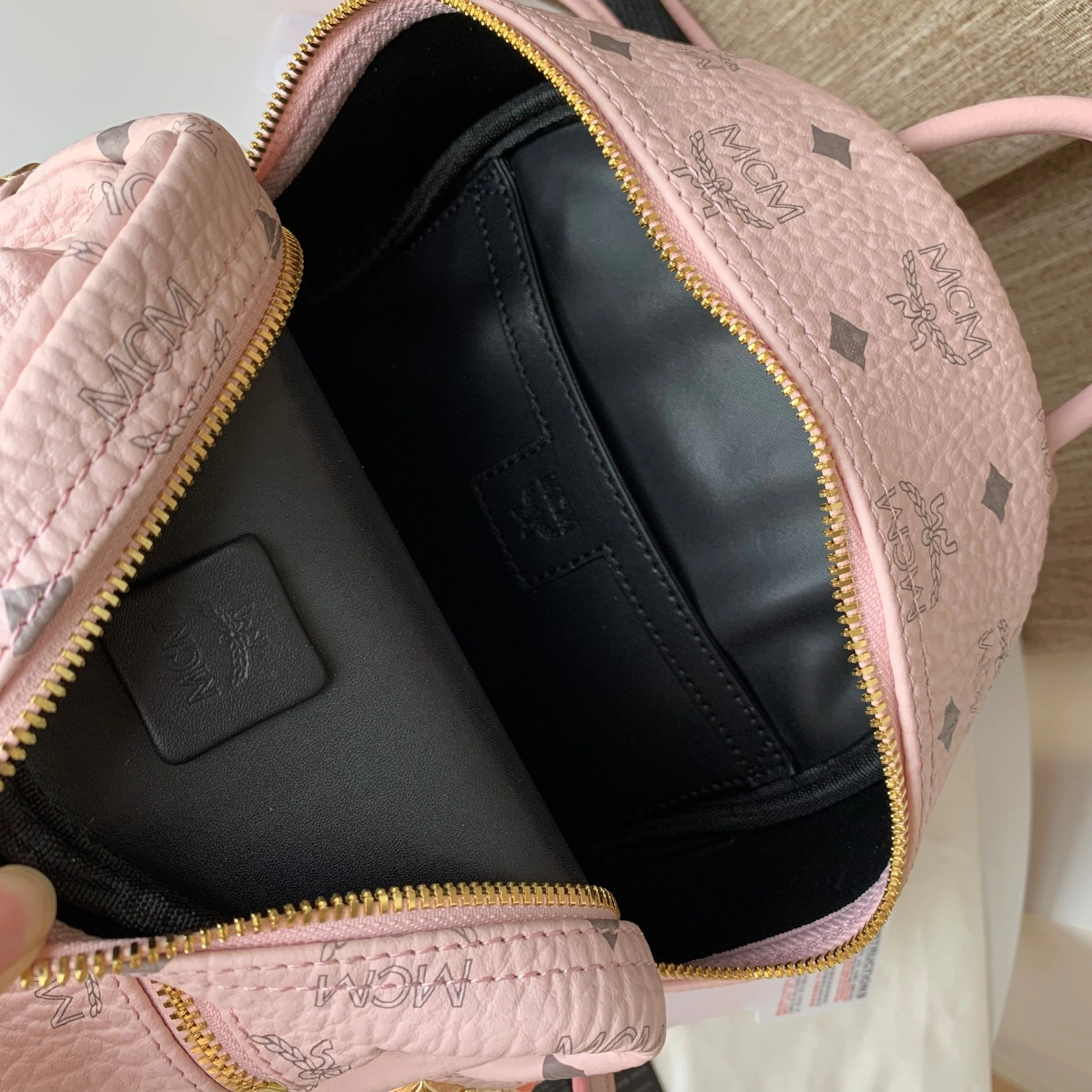 Top mirror MCM Backpacks