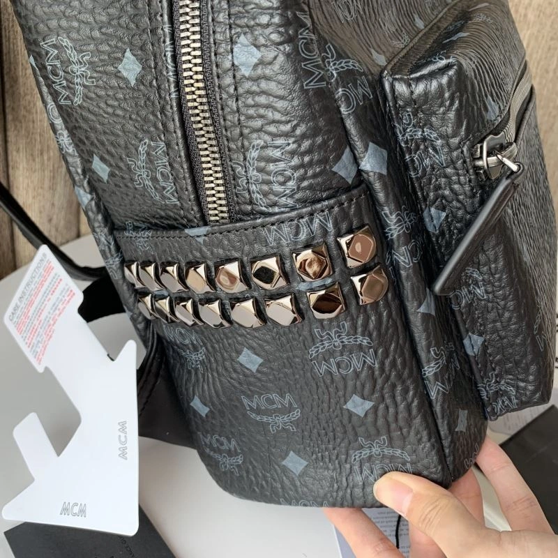 Low-cost MCM Backpacks