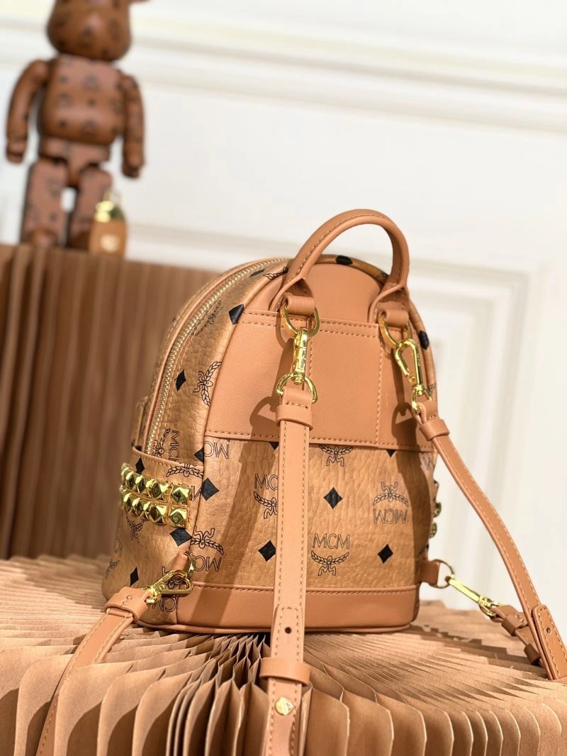 Top mirror MCM Backpacks