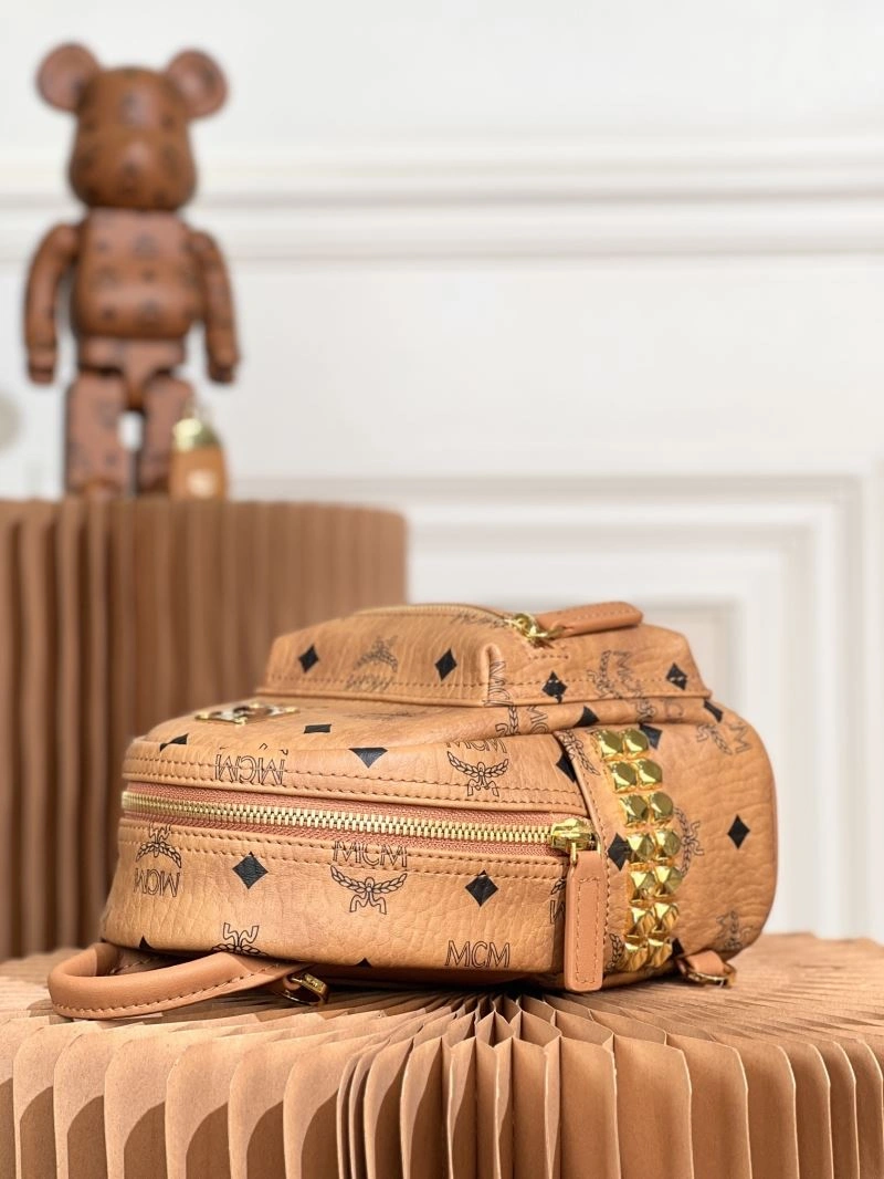 Top mirror MCM Backpacks