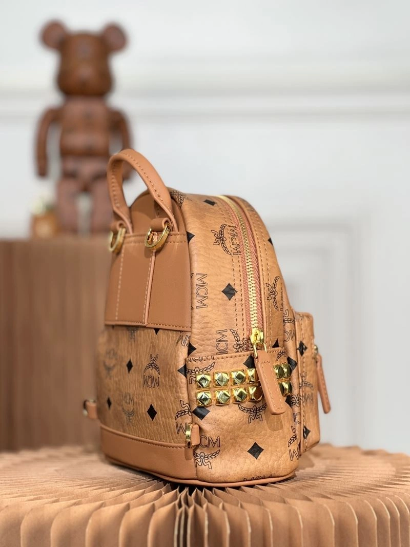 Top mirror MCM Backpacks