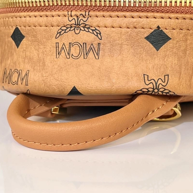 Top mirror MCM Backpacks