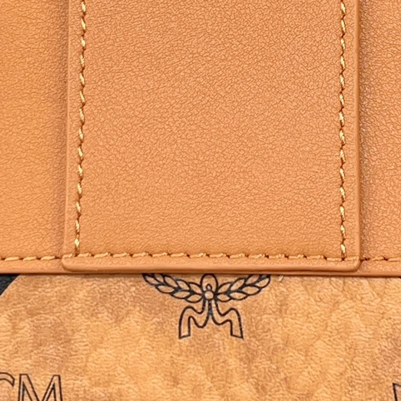 Top mirror MCM Backpacks