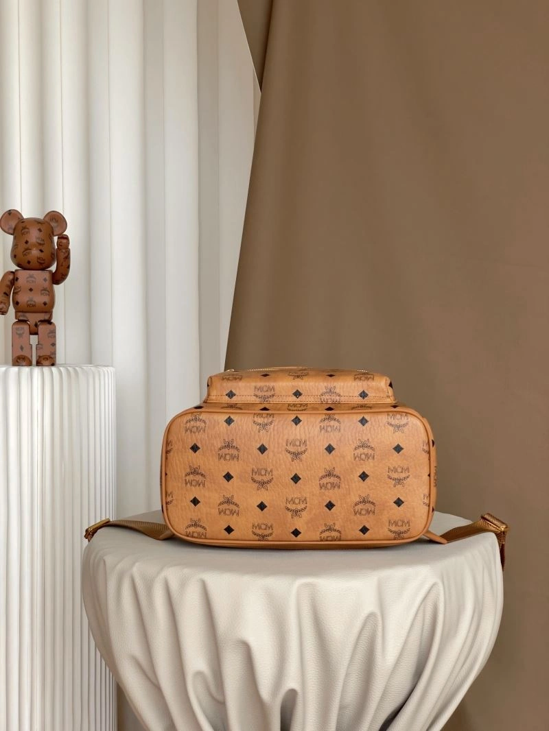 Top mirror MCM Backpacks
