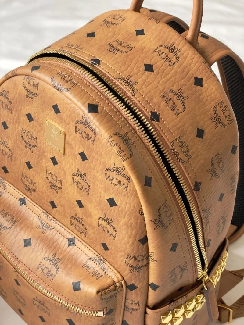 Top mirror MCM Backpacks