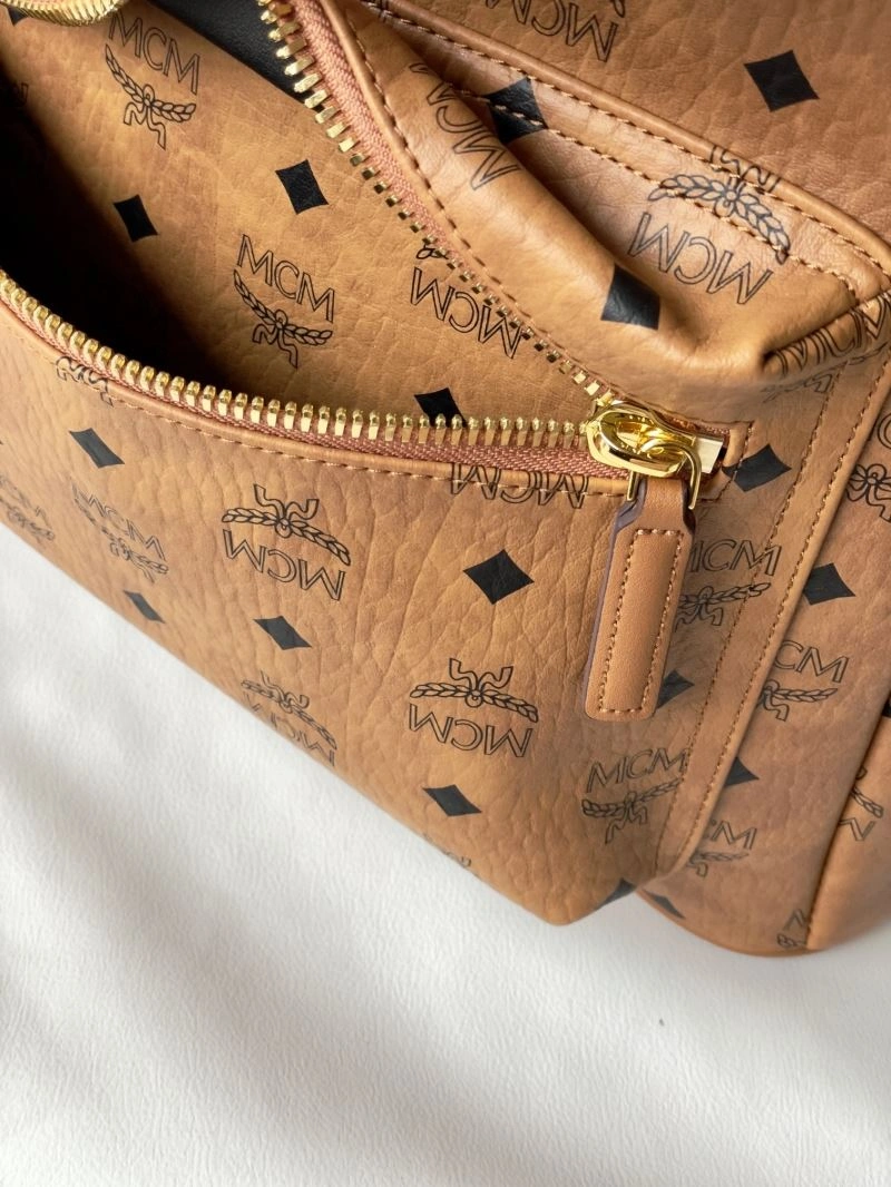 Top mirror MCM Backpacks