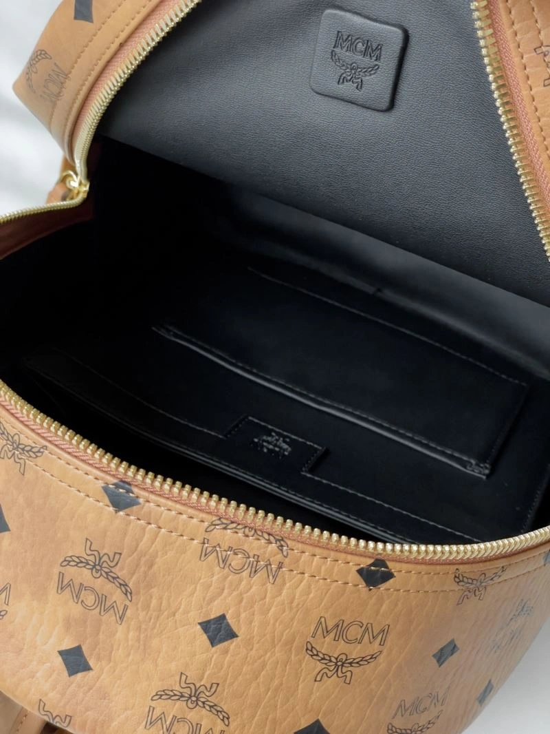 Top mirror MCM Backpacks