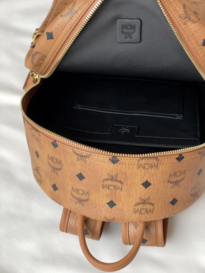 Top mirror MCM Backpacks
