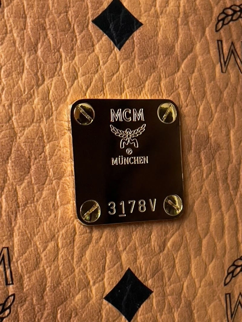 Top mirror MCM Backpacks