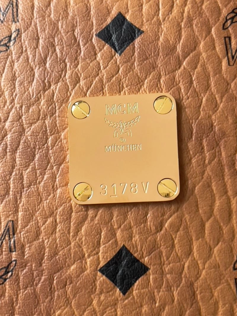 Top mirror MCM Backpacks