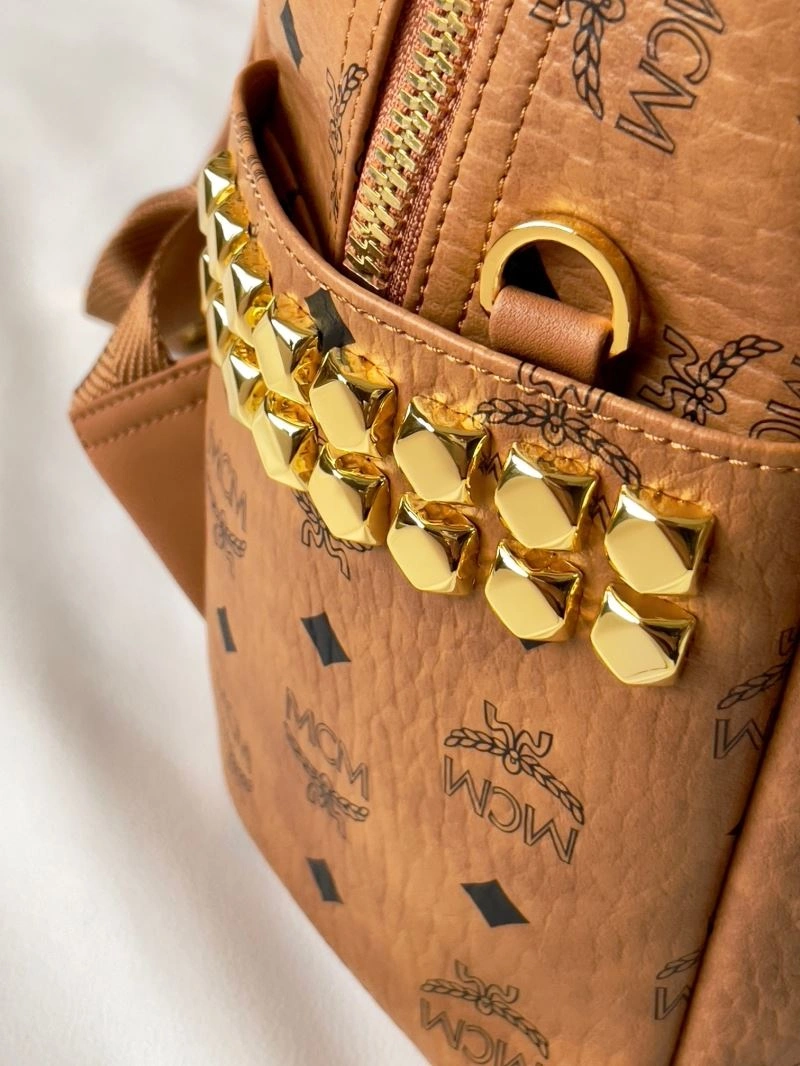 Top mirror MCM Backpacks