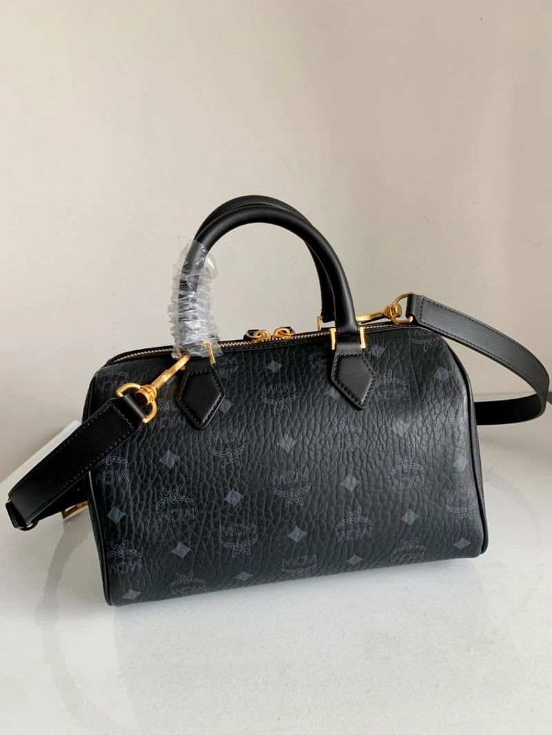 Top mirror MCM Boston Bags