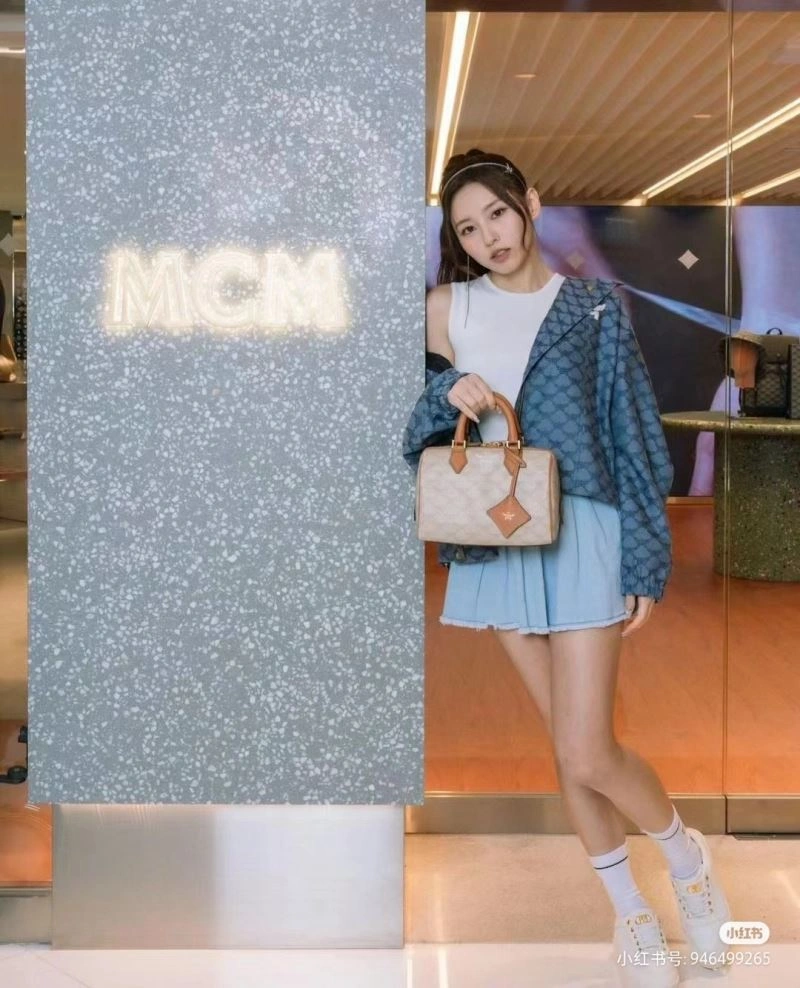 Low-cost MCM Boston Bags