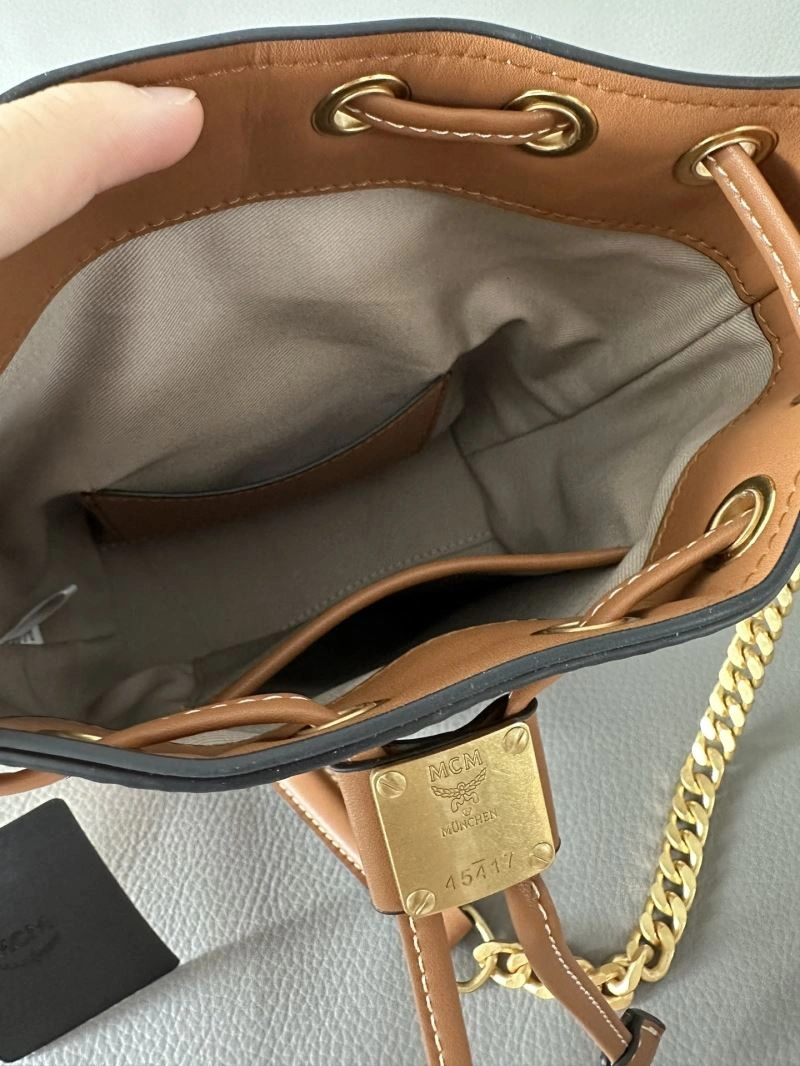 Top mirror MCM Bucket Bags