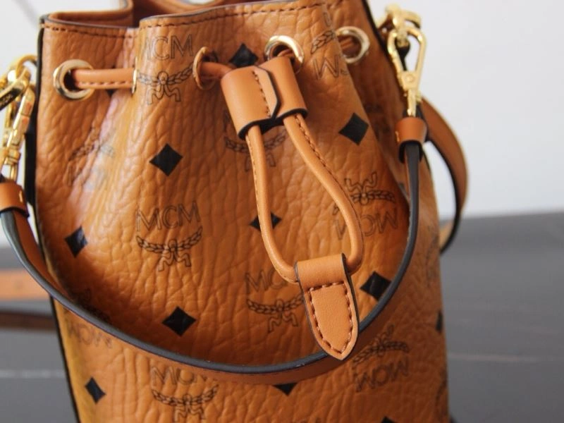 Accurate model MCM Bucket Bags