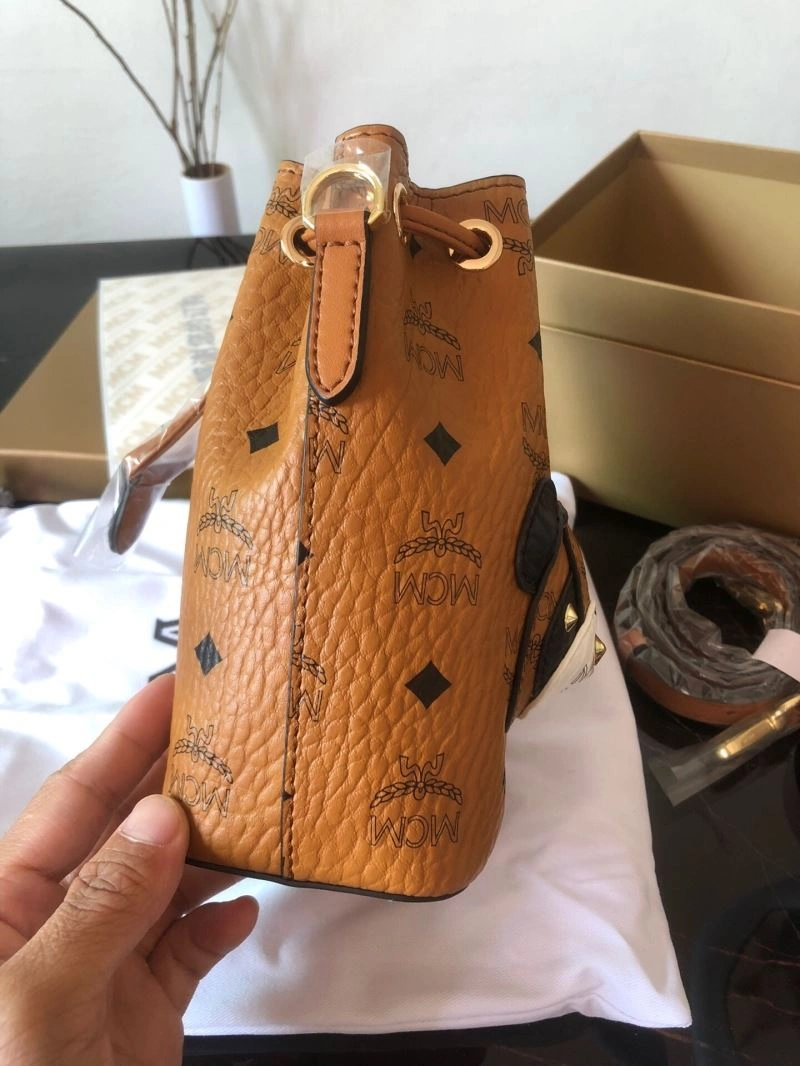 Accurate model MCM Bucket Bags