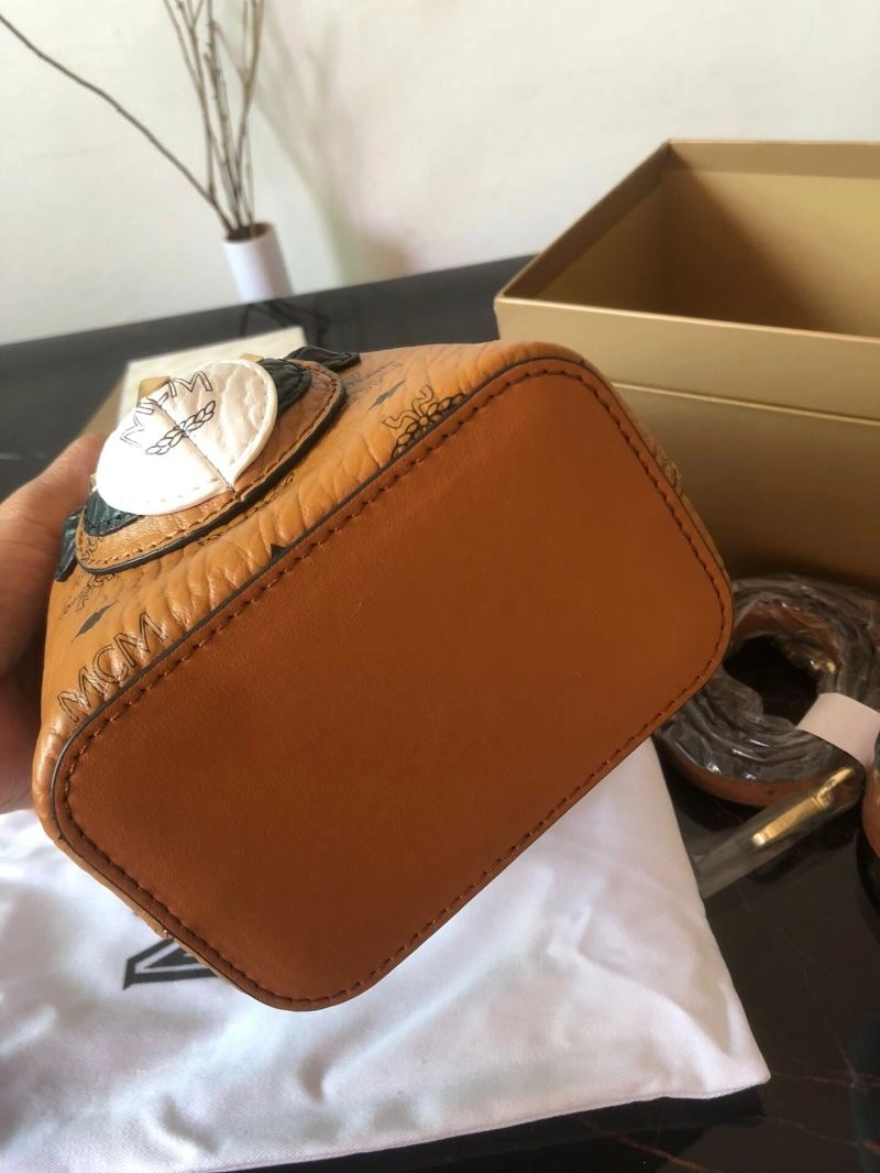Accurate model MCM Bucket Bags